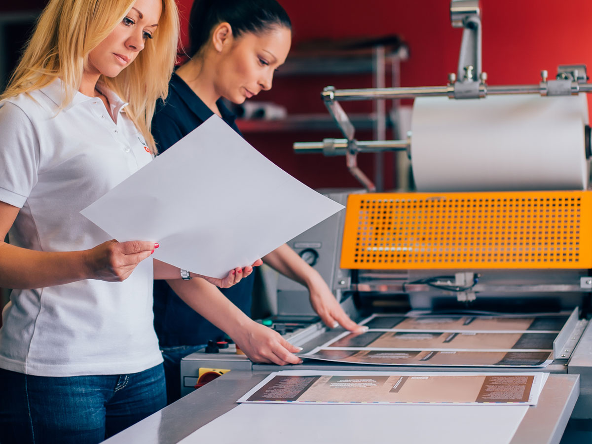 In a World of Digital Media, Graphic Designers Still Need Print Skills ...